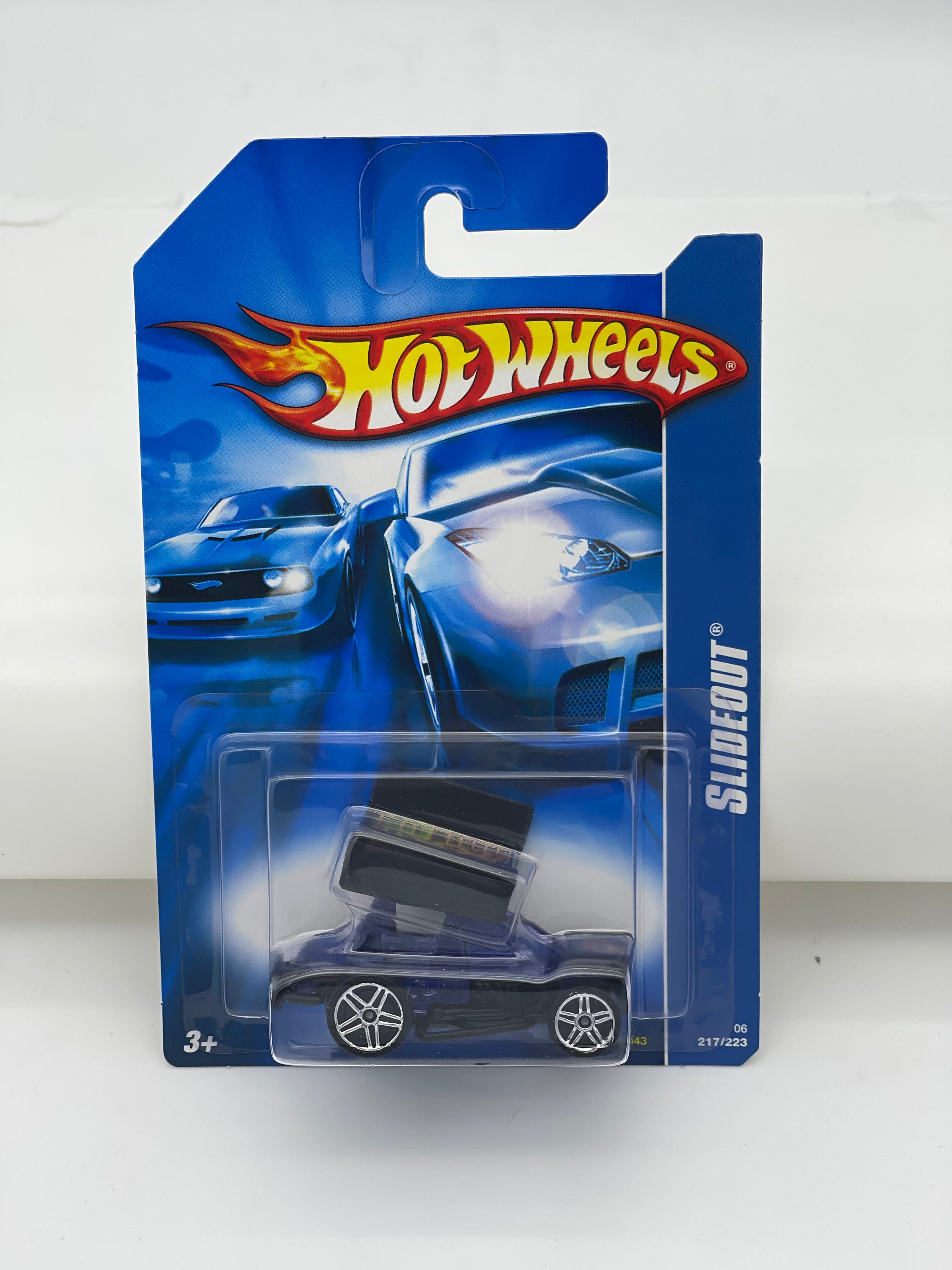 Hot Wheels Slideout – Hot Box Cars